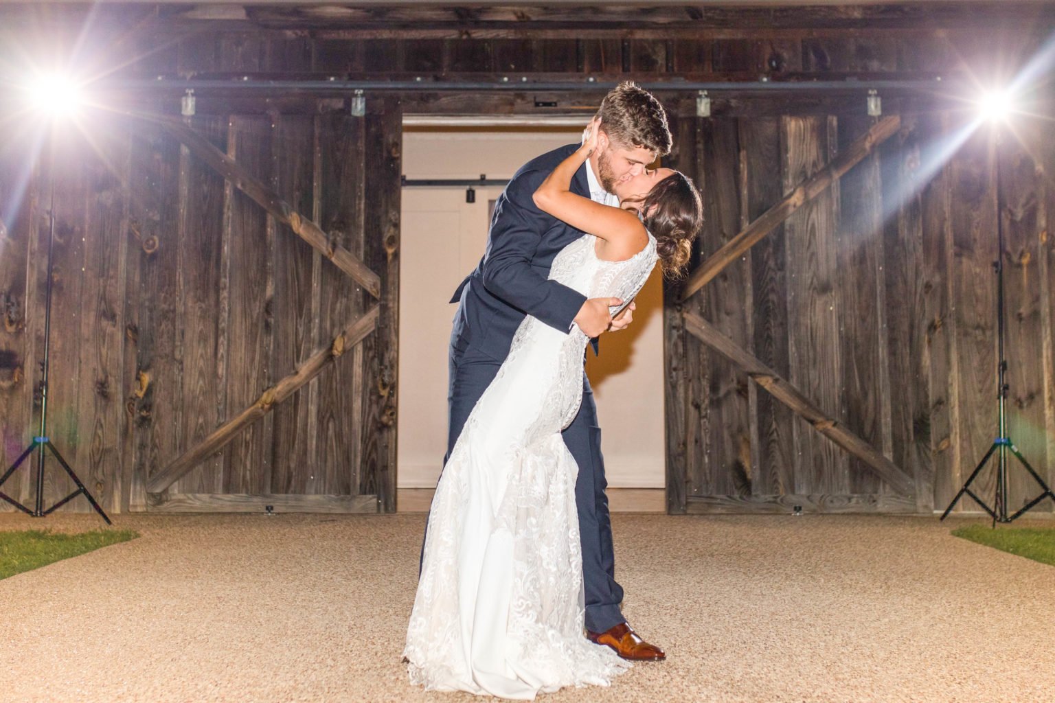 5 Flash Exit Tips for Nailing the Perfect Exit - Square 8 Studio Blog