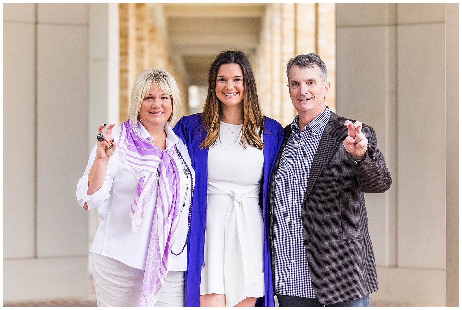 TCU Senior Family Photos | Grace Poimbouef - Square 8 Studio Blog